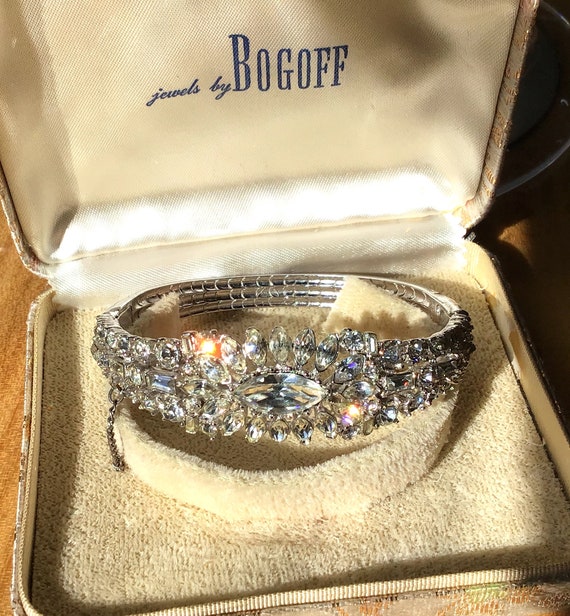 Jewels by Bogoff 1940's Bracelet & Display Case. Rhod… - Gem