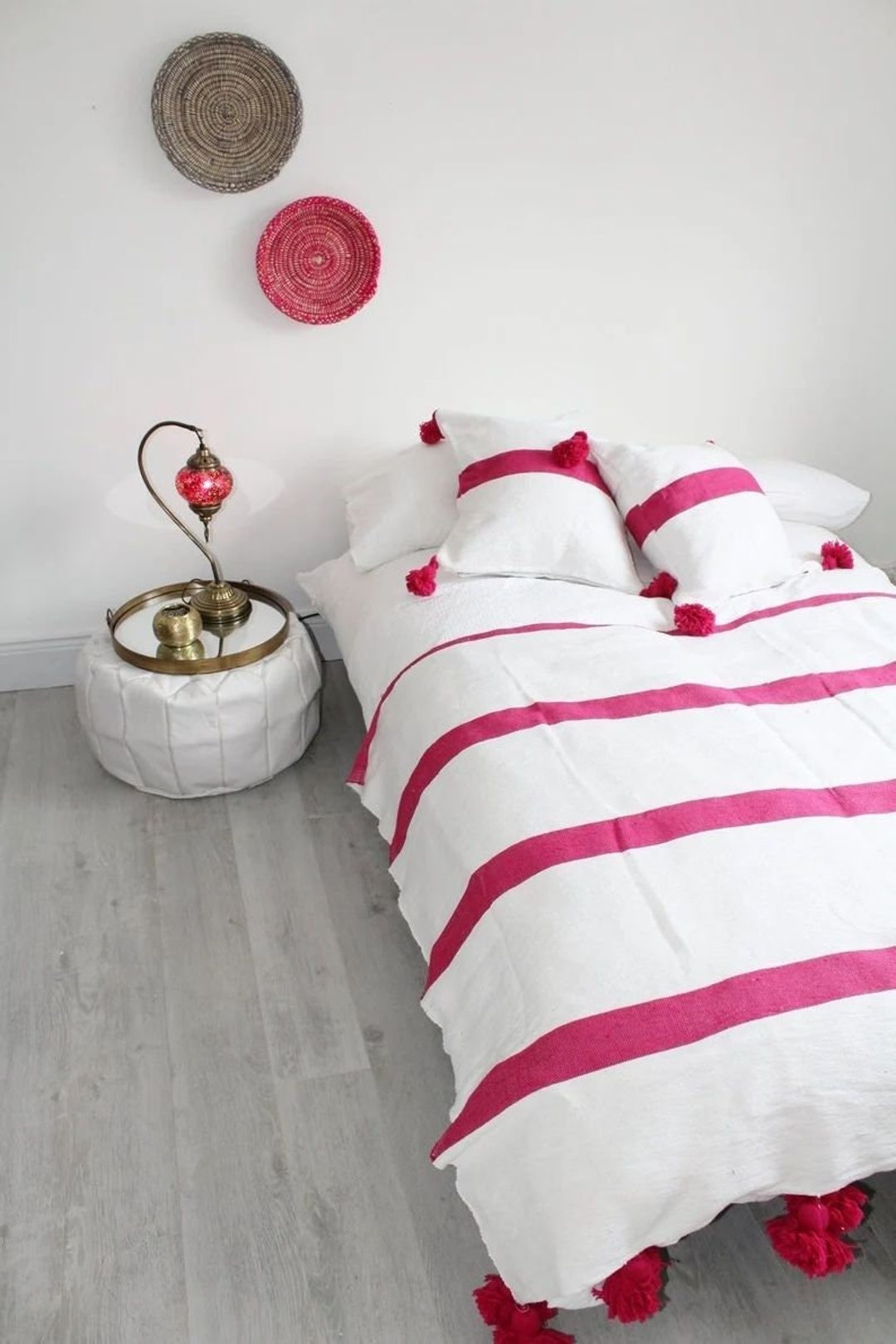 White/fuschia Moroccan Pom Pom Throw Blanket,bohemian Decor Bedcover ...