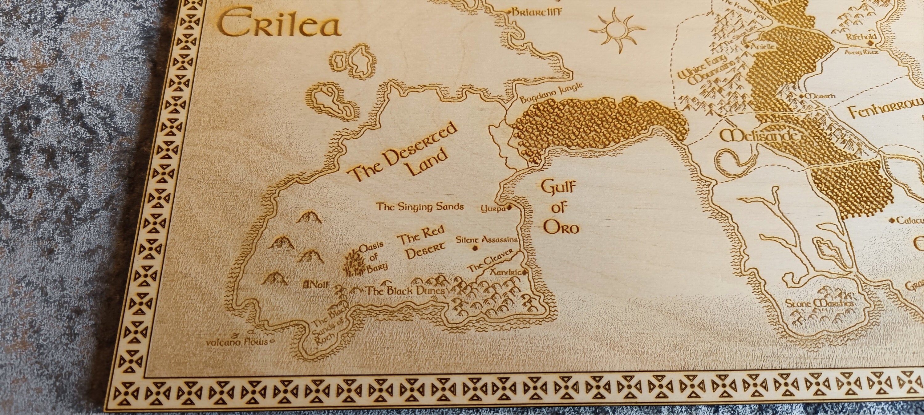Laser Engraved Erilea World Map From the Thorne of Glass - Etsy Denmark