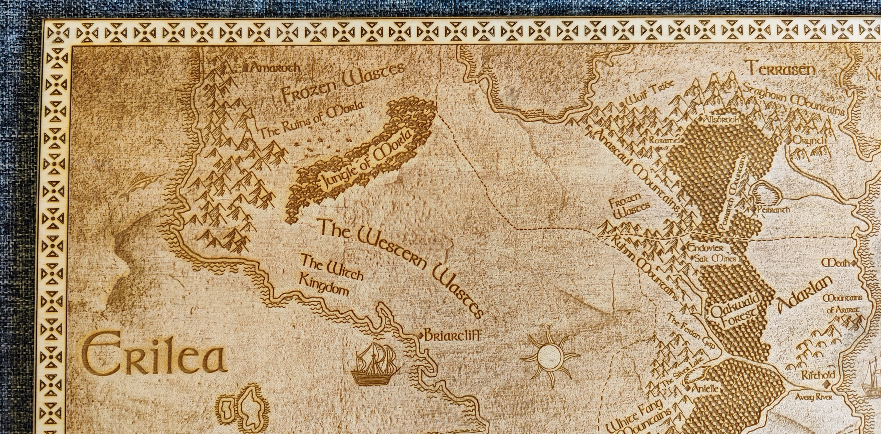 Laser Engraved Erilea World Map V2 From the Thorne of Glass - Etsy UK