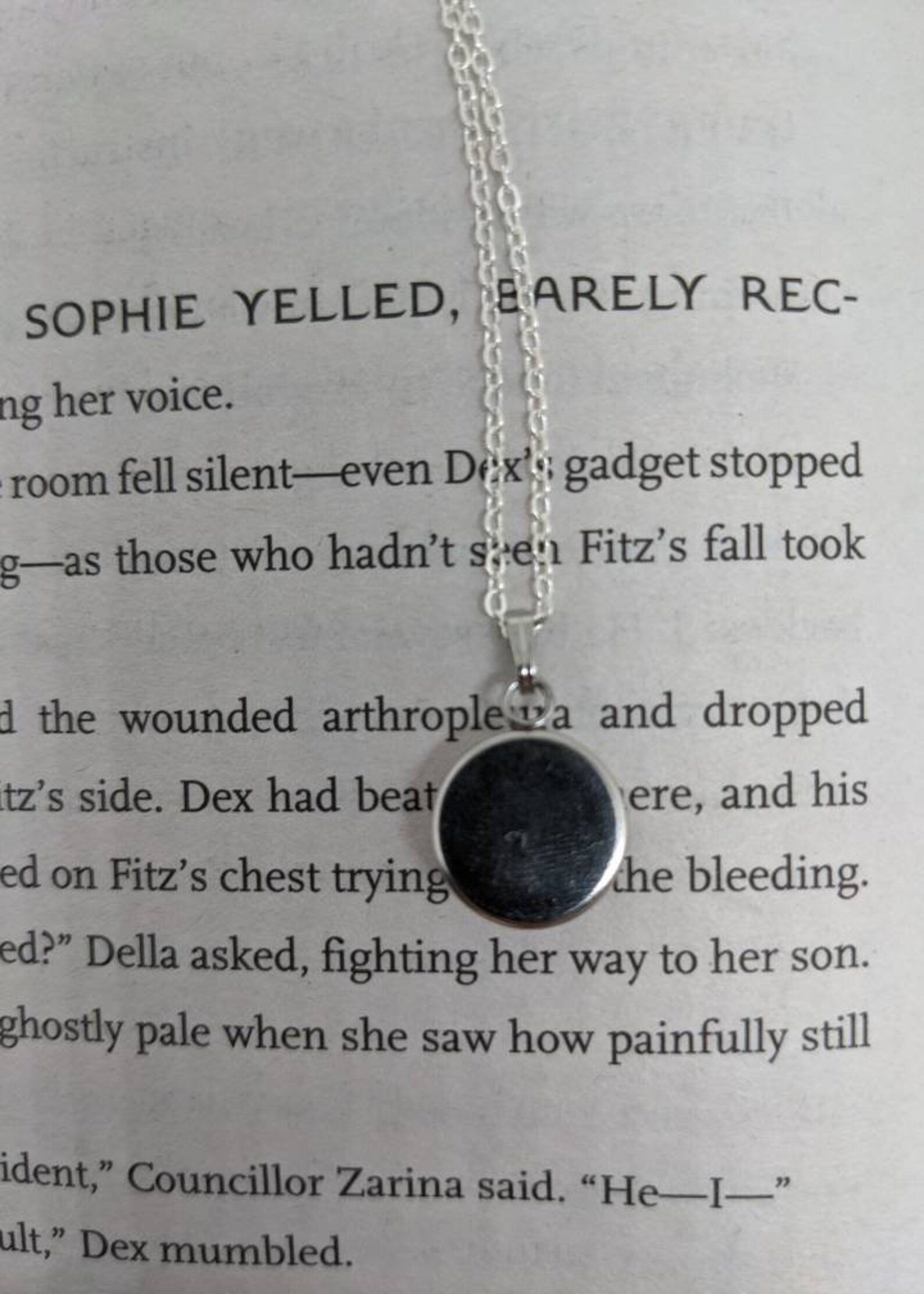 Keefe / Sophie, Keeper of the Lost Cities Necklace - KOTLC Pendant ...