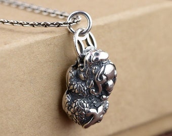 Silver Pixiu Pendant - Etsy
