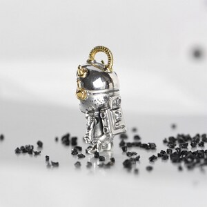 Sterling Silver Spaceman Pendant, Astronaut Necklace Pendant, Space ...