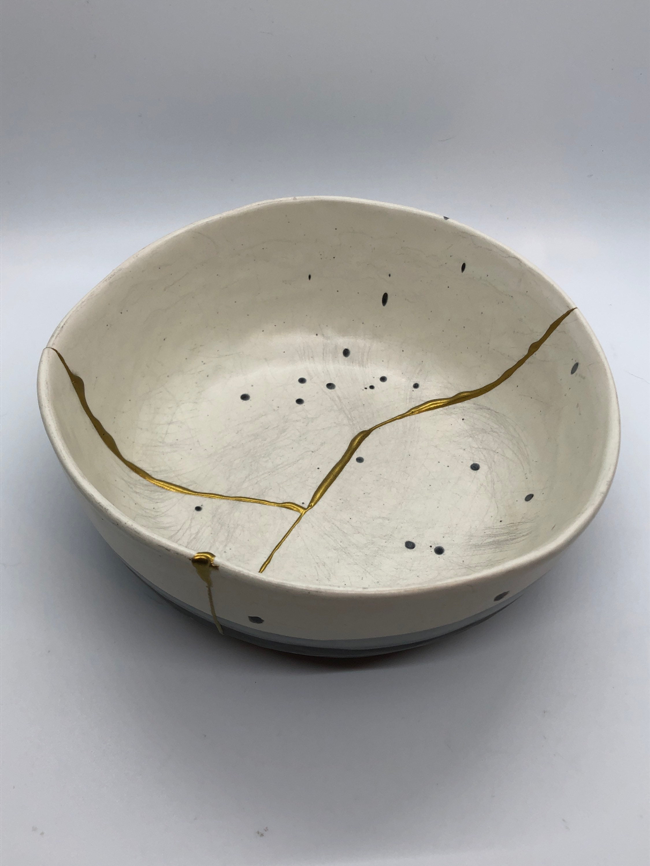 Zero Waste | Kintsugi Gold Repair | Blue/white/black Ceramic Bowl ...