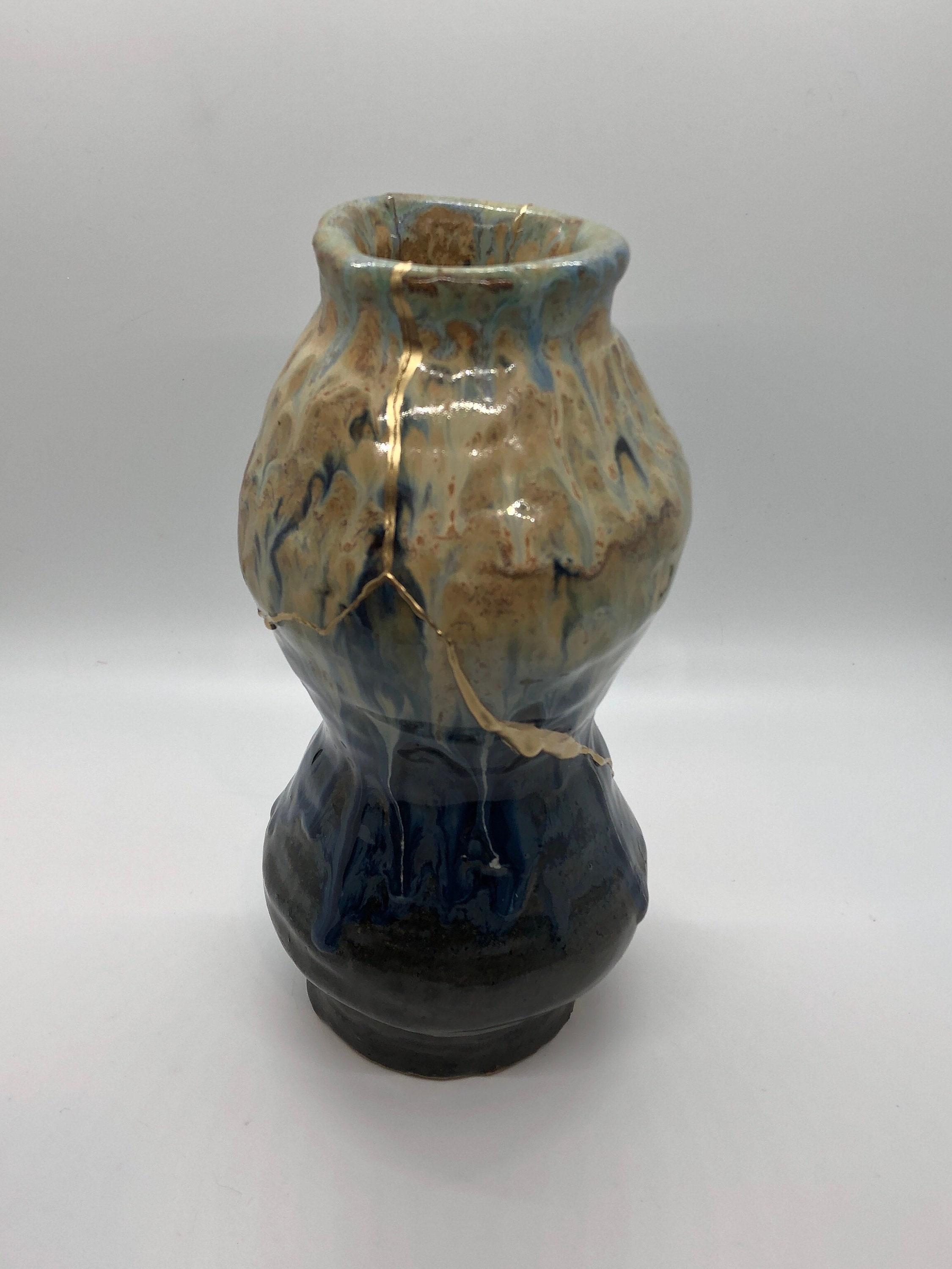 Kintsugi | Gold Studio Pottery | Kintsukuroi Vase | Blue + White ...