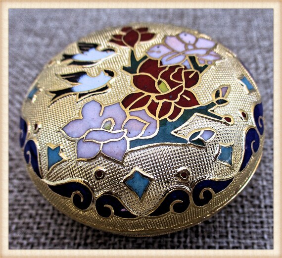Handcrafted colorful Cloisonne Pill Box. Fine qualit… - Gem