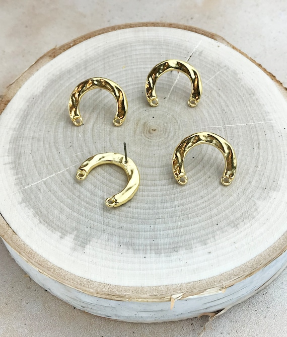 Metal earring components store