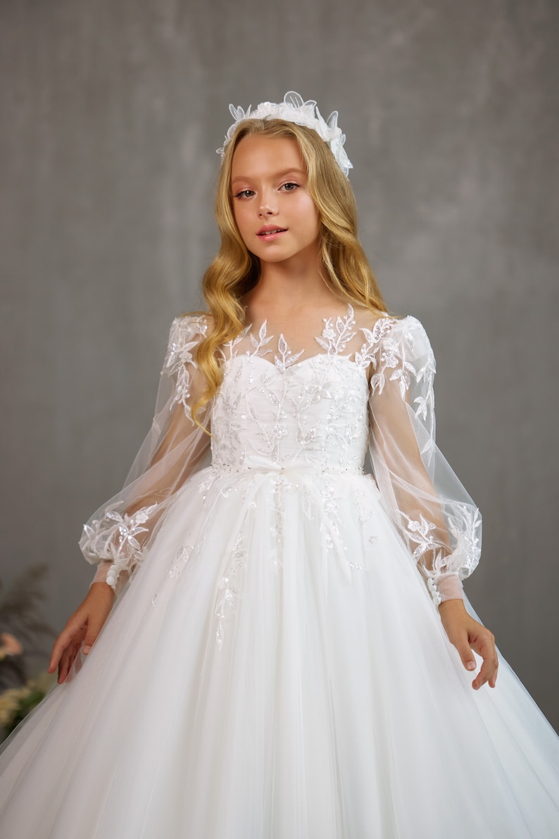 Tulle White Communion Dress With a Lace Bodice and Voluminous - Etsy
