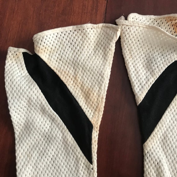 Antique Mesh Driving Gloves - White a black Formal Vi… - Gem