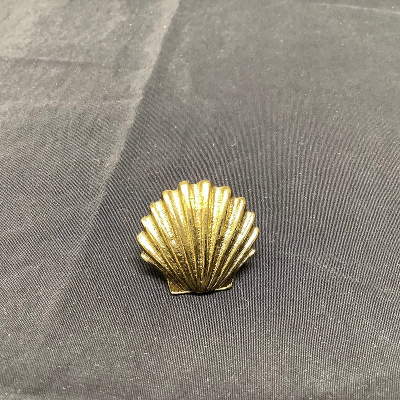 Seashell Pin - Etsy