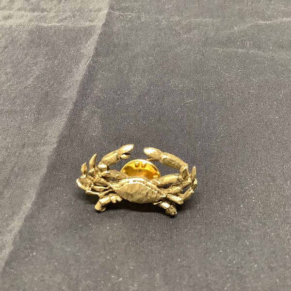 Crab Pin - Etsy