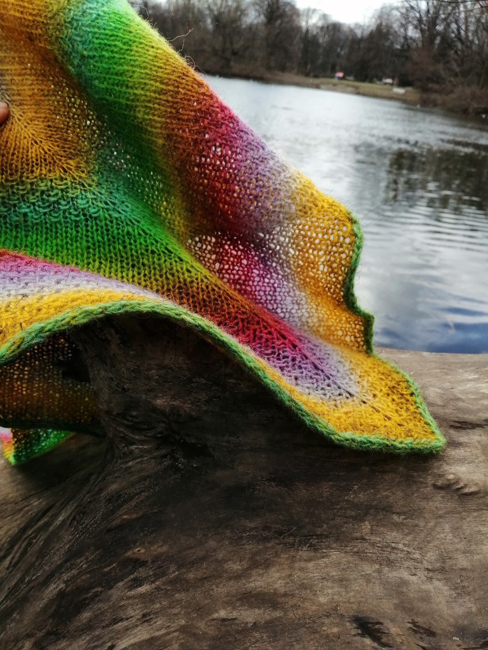 Knitted Triangle Winter Shawl, Natural Wool Wrap for Women - Etsy