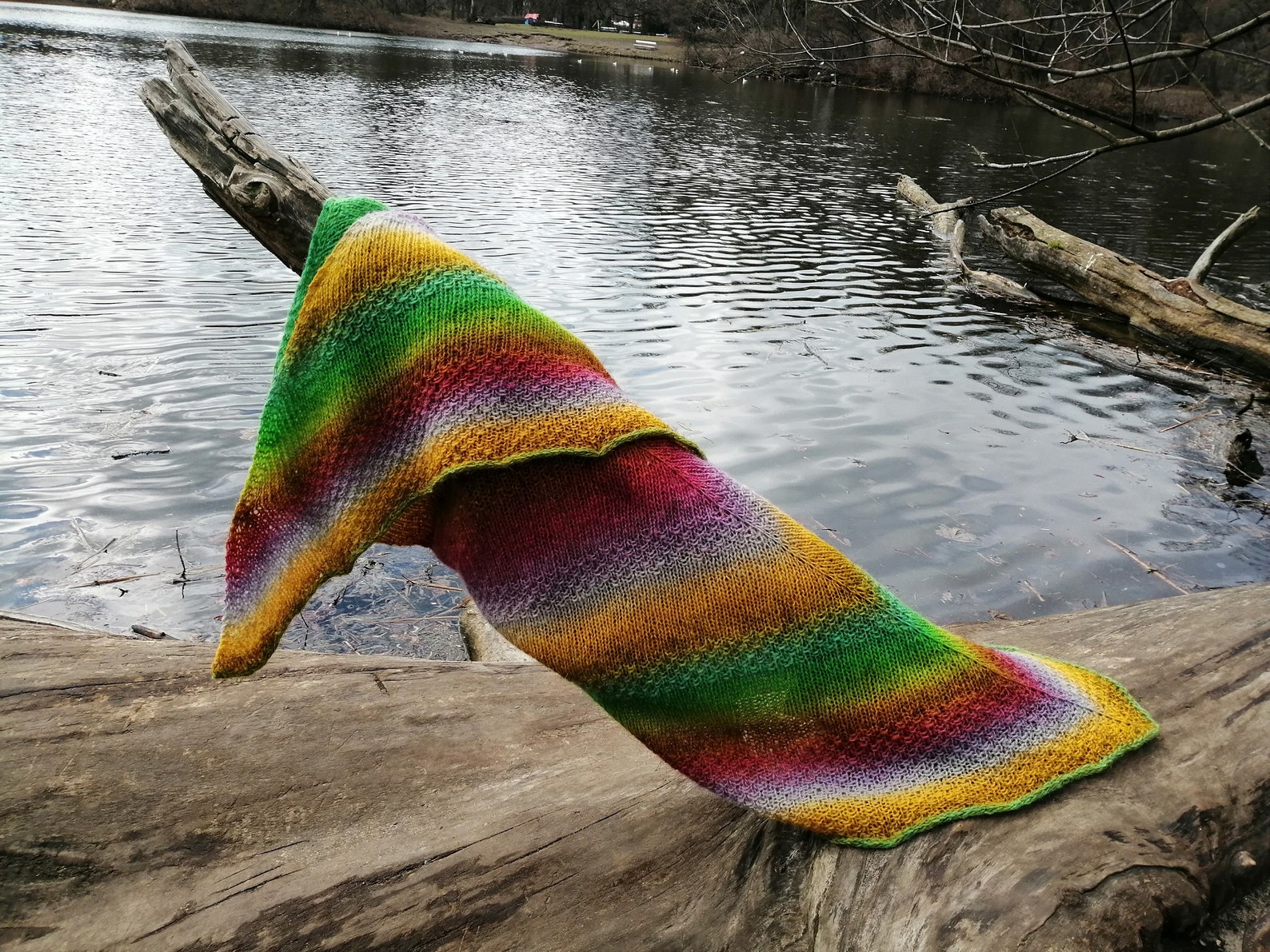 Knitted Triangle Winter Shawl, Natural Wool Wrap for Women - Etsy