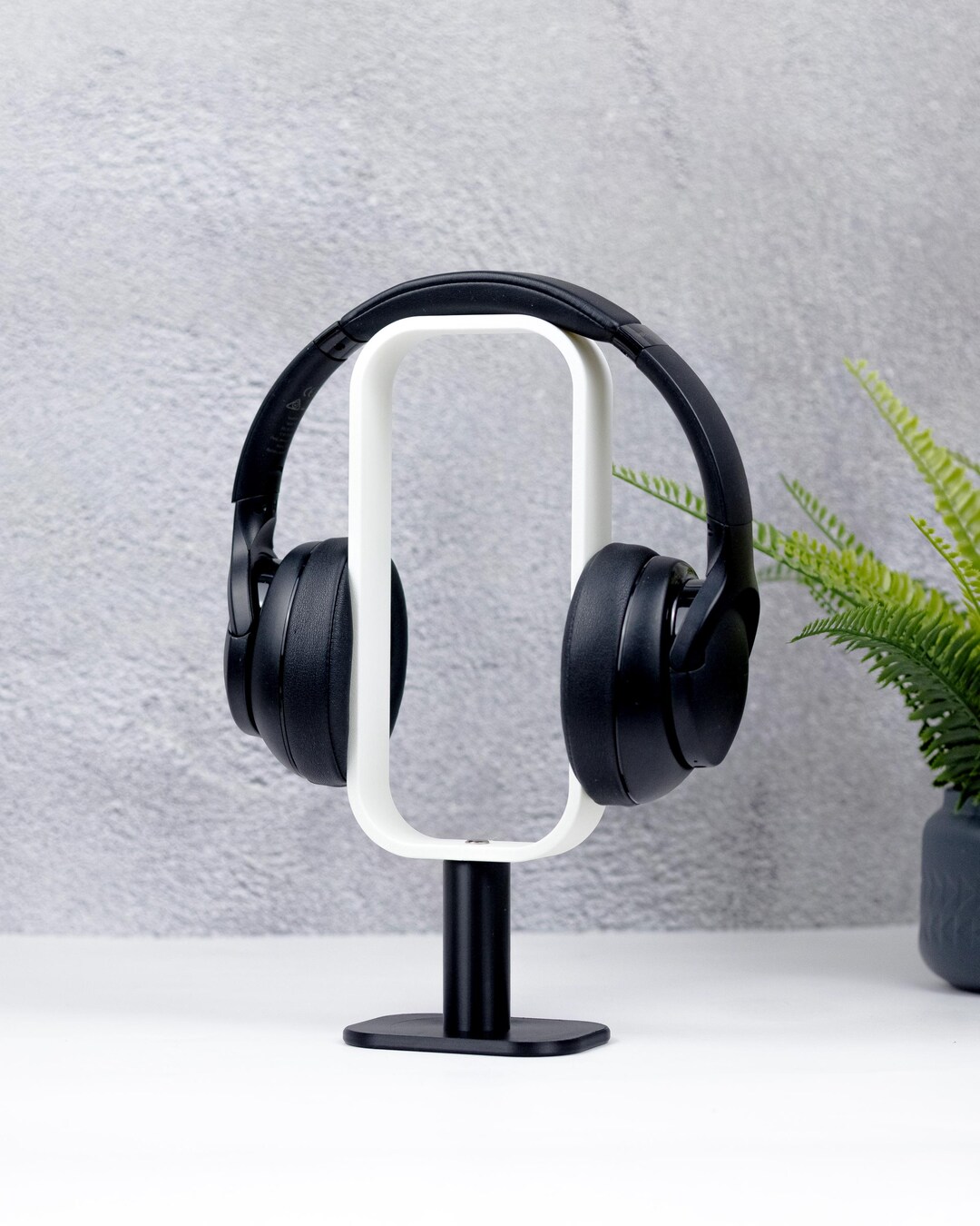 Minimalist Headphone Stand Office Desk Organizer Gift for Boyfriend ...