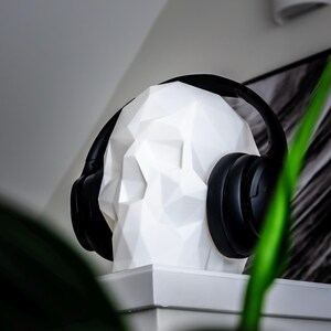 Skull Headphone Stand, Gaming Room Headset Holder, Skeleton Décor ...
