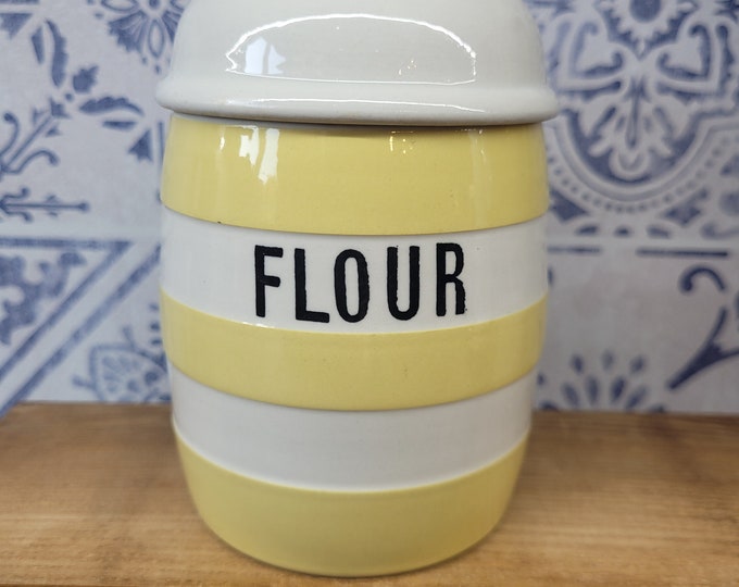 Rare Cornishware Green Shield Art Deco Flour Shaker Yellow, Vintage ...