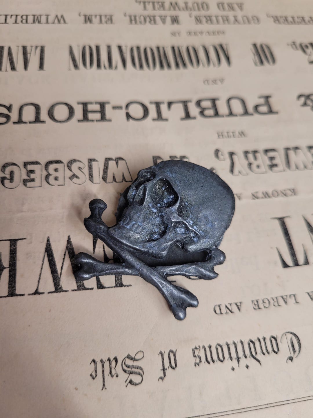 A Prussian Skull W/ Crossbones Cap Insignia, Skull Brooch, WW1 Style ...