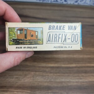 1960s Airfix OO Scale Brake Van - Vintage Plastic Model Kit - Etsy