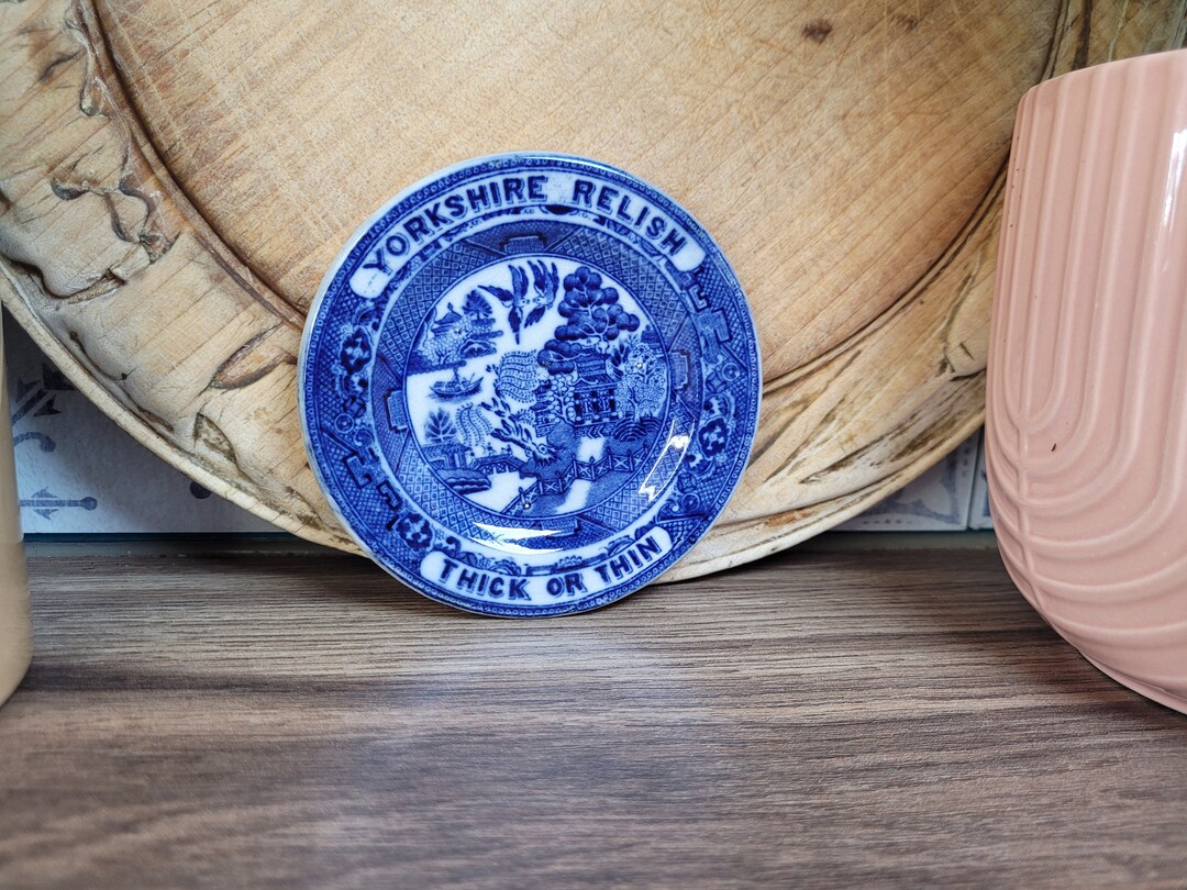 Small Antique Yorkshire Relish (thick or Thin) Willow Pattern ...