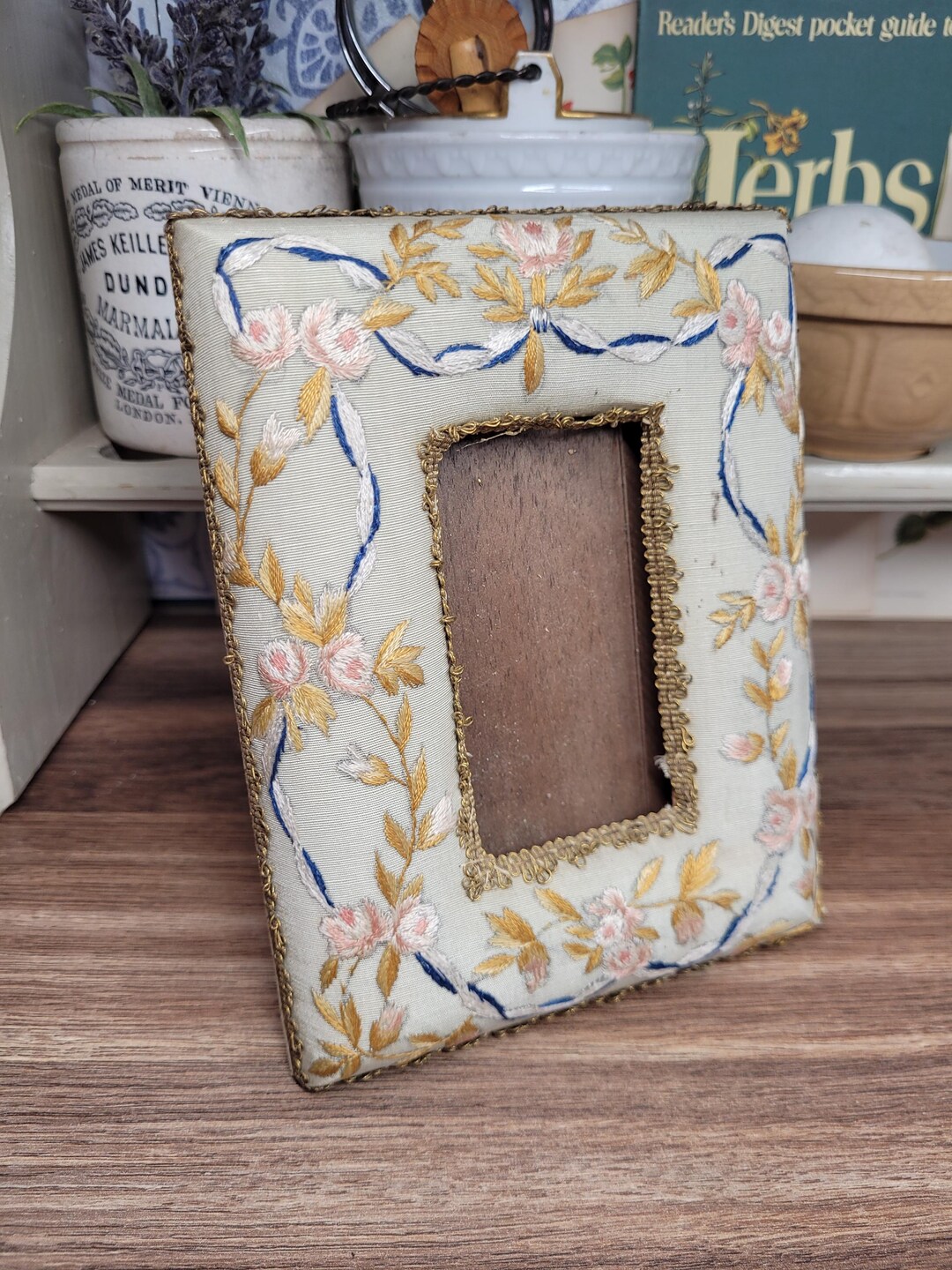 Beautiful Vintage Embroidered Picture Frame, Vintage Decor - Etsy