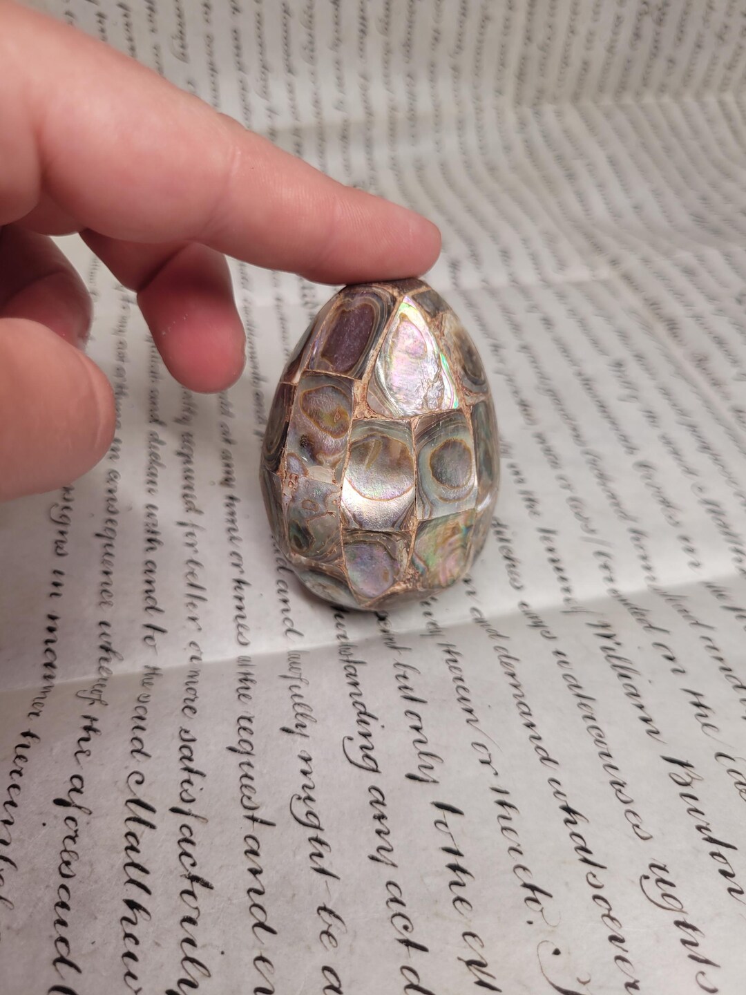 Vintage Abalone Egg Shell Inlay Mother of Pearl Figurine, Egg Decor ...