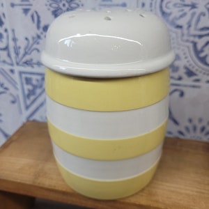 Rare Cornishware Green Shield Art Deco Flour Shaker Yellow, Vintage ...