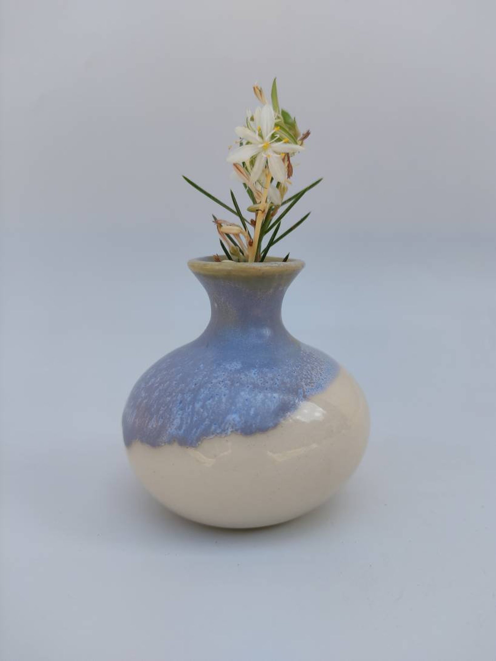 Tiny Ceramic Vase Cute Mini Bud Vases Ceramic Miniature Vase - Etsy