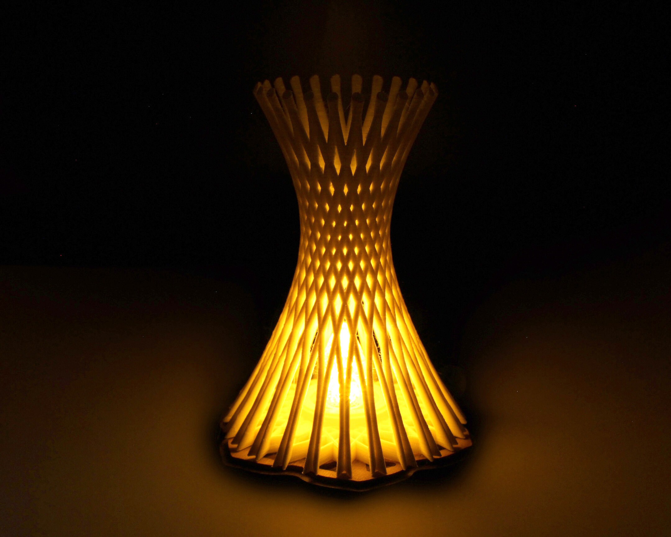 Lattice Pattern 3D Printed Accent Lamp - Etsy