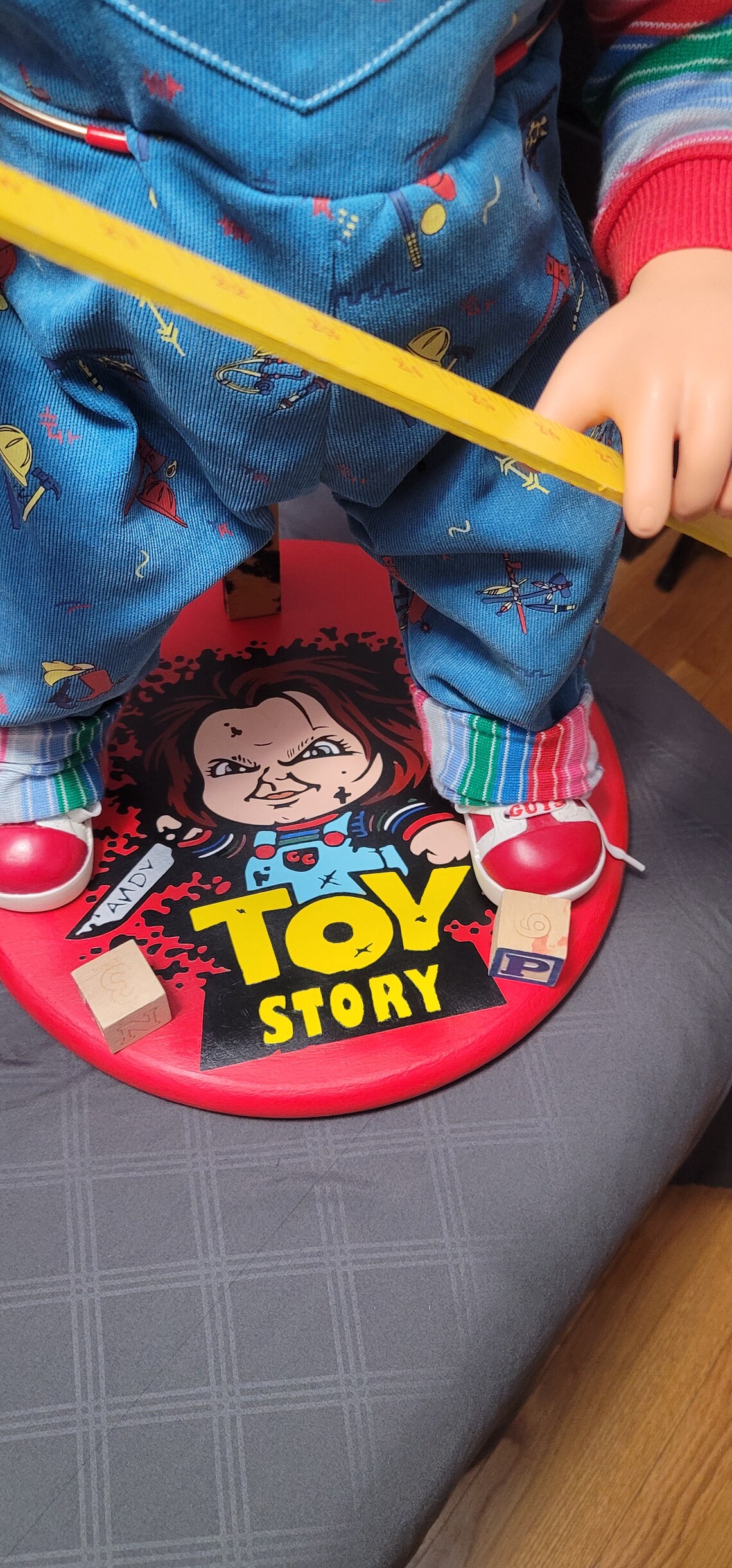 Trick or Treat Studios Chucky Doll Stand - Etsy