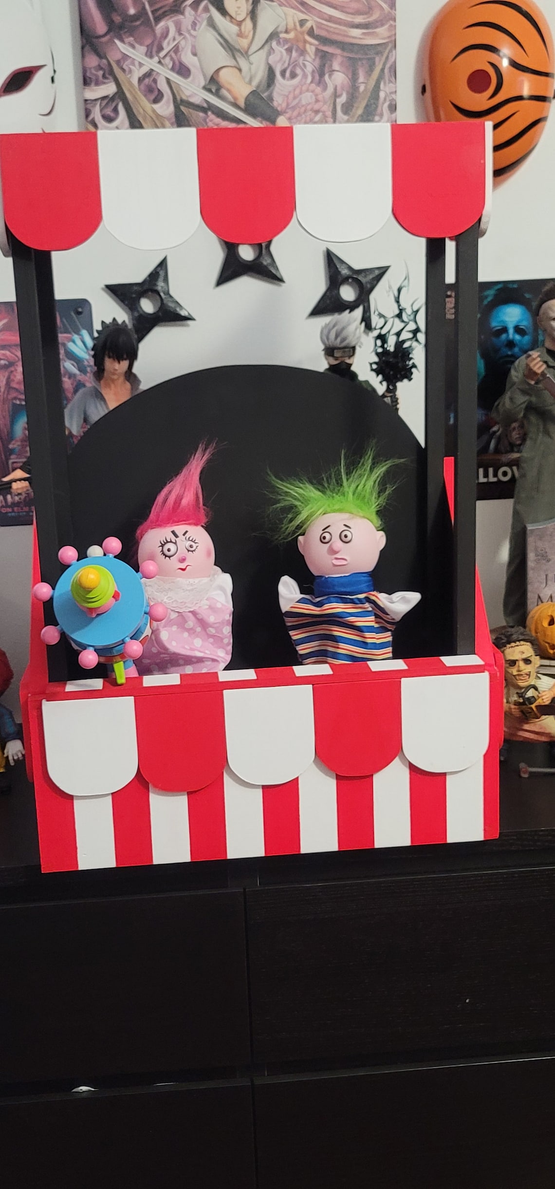 Killer Klowns From Outer Space Hand Puppets Display - Etsy