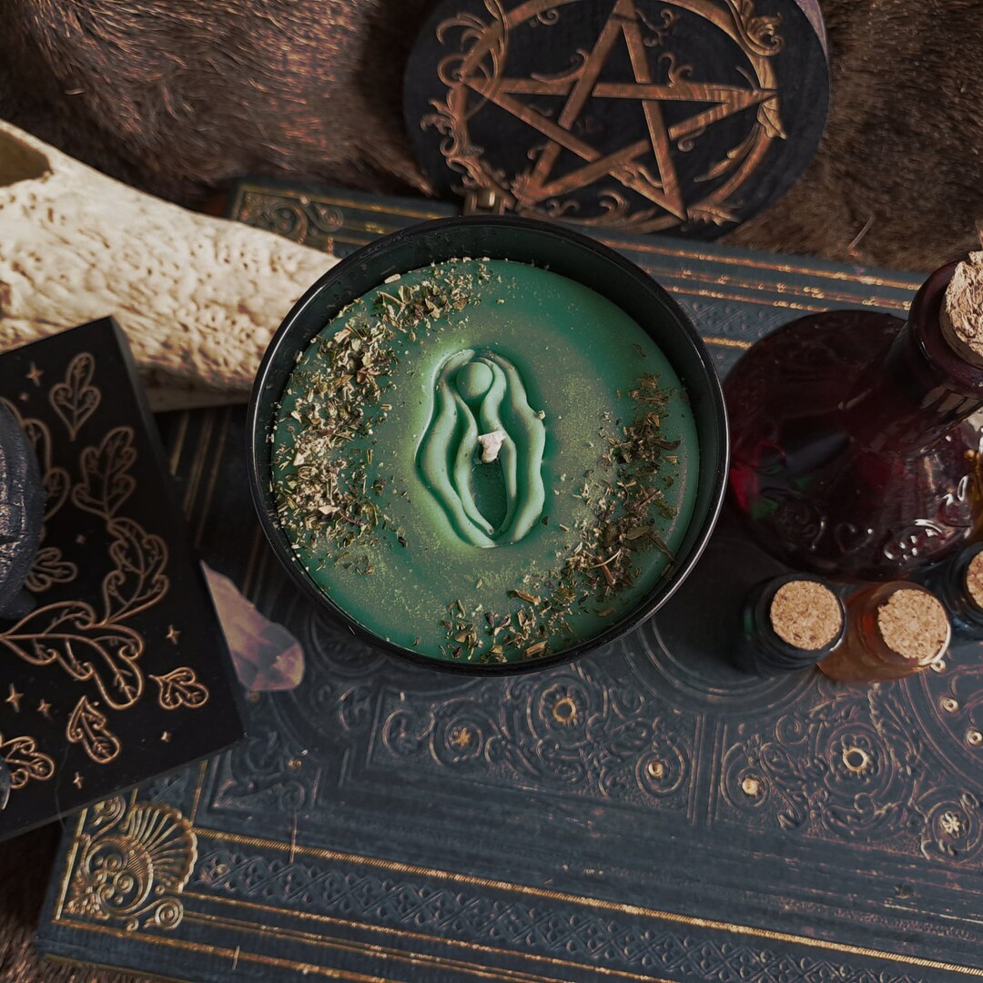 Mysterious Dark Goddess Candle - Dark Goddess Collection, Scented ...