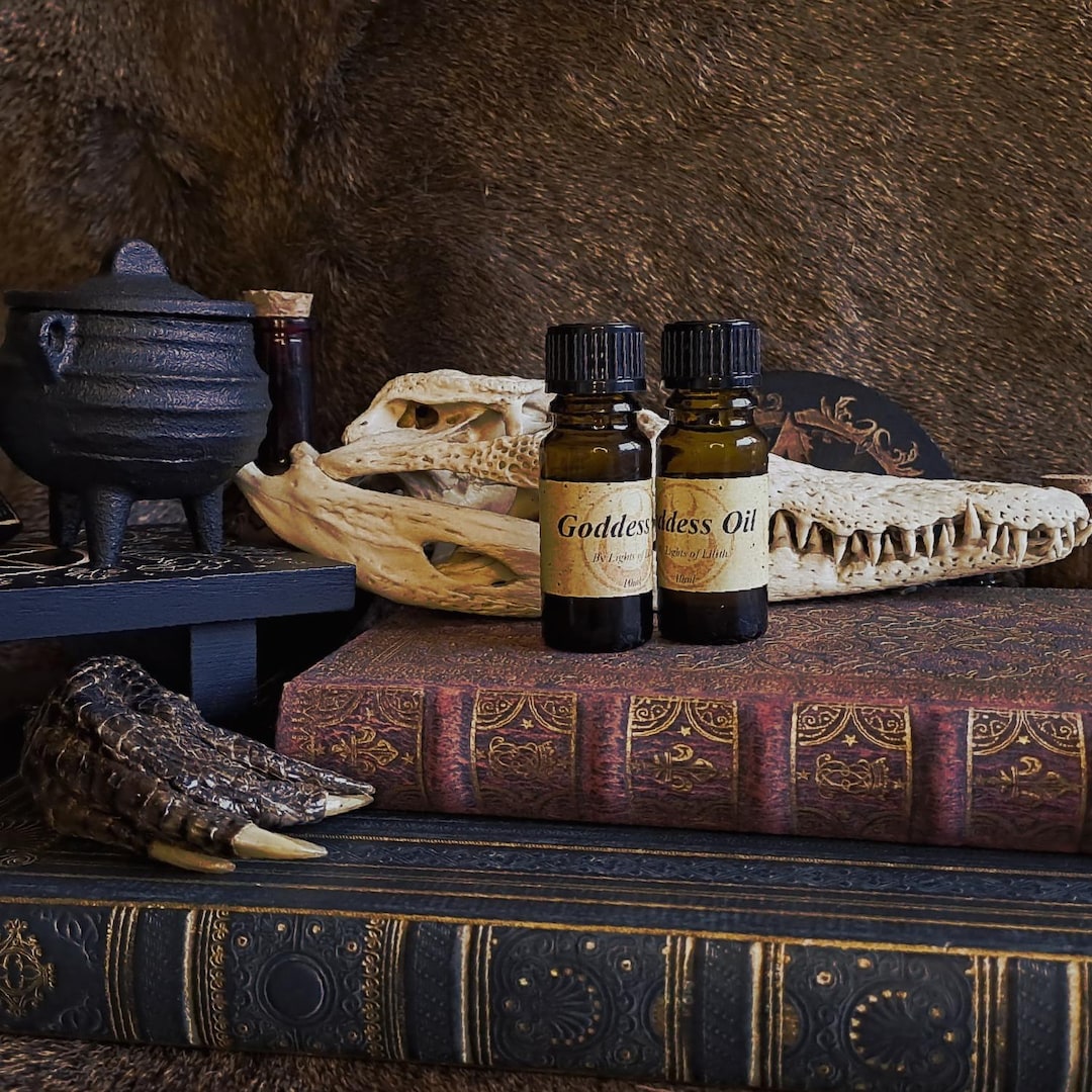 Goddess Oil Spiritual/ritual Oil, Voodoo, Hoodoo, Witchcraft, Goddess ...