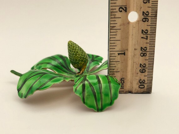 Original By Robert Large Green Pentamerous Flower wit… - Gem