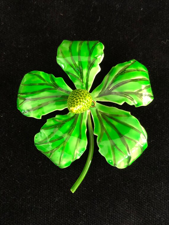 Original By Robert Large Green Pentamerous Flower wit… - Gem