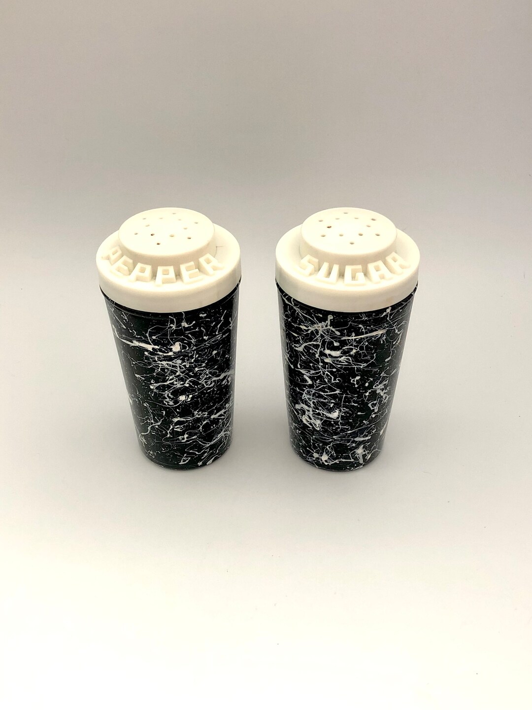 L.E. Smith Company Black Amethyst Confetti Shakers Pepper and Sugar ...