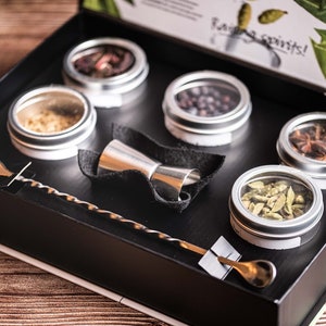 The Expert Gin Cocktail Fusion Kit - Gin and Tonic Botanicals / Spices ...
