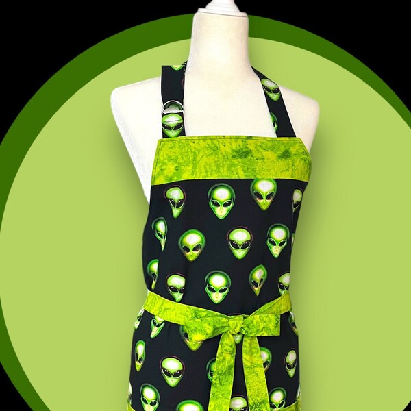 Alien - Etsy