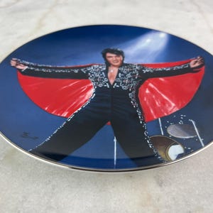 Vintage Elvis Presley Collector’s Plate, Delphi, in the Spotlight ...
