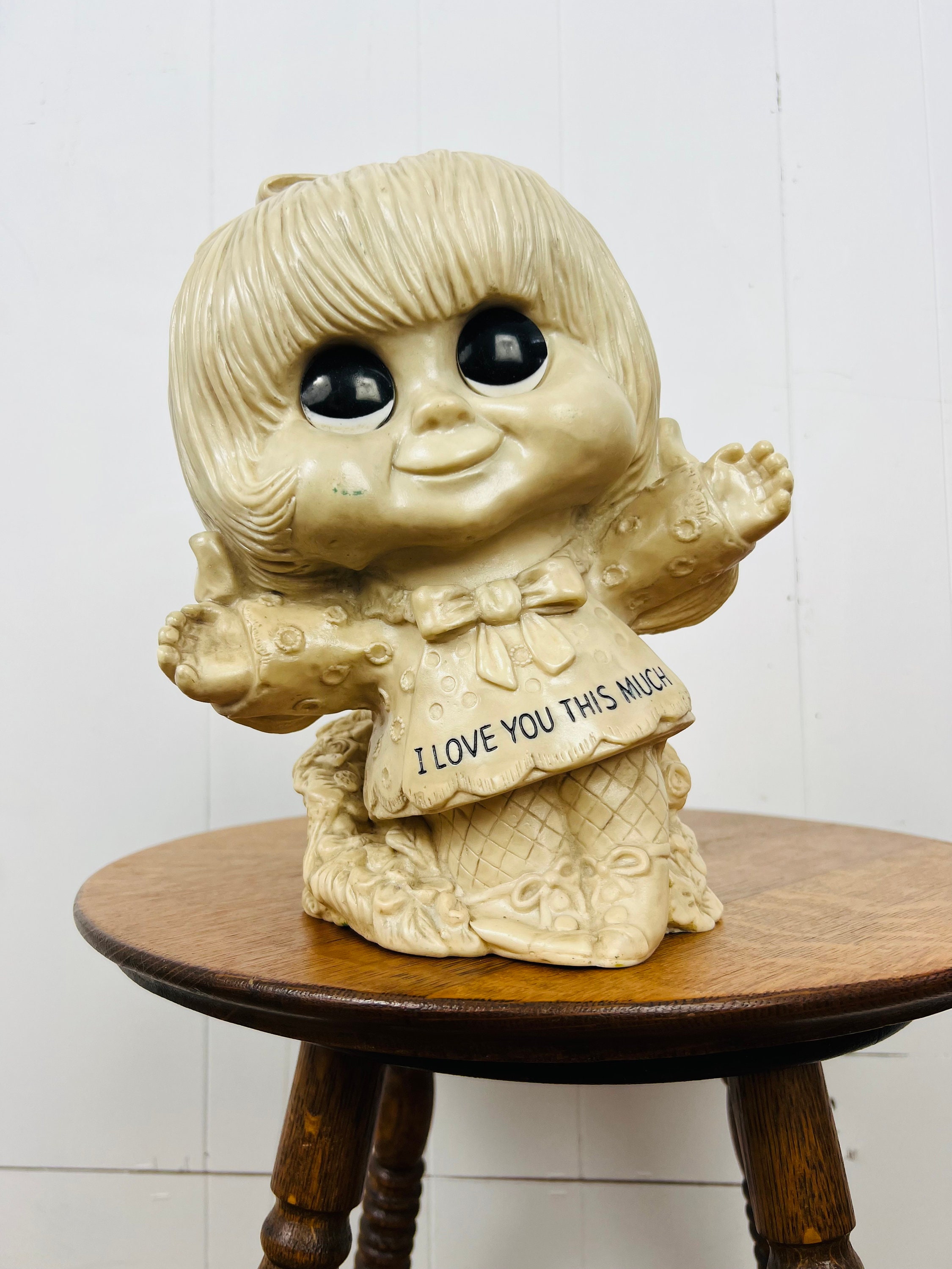Vintage 1970s Wallace and Russ Berrie i Love You This Much Girl ...