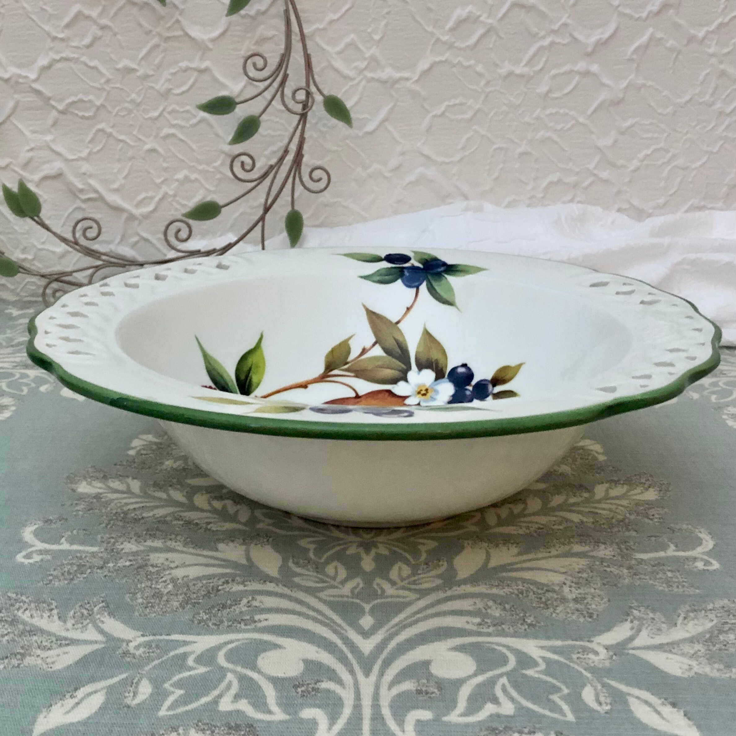 Hand Painted Italian Brunelli Tiffany 11 3/4 Reticulated - Etsy