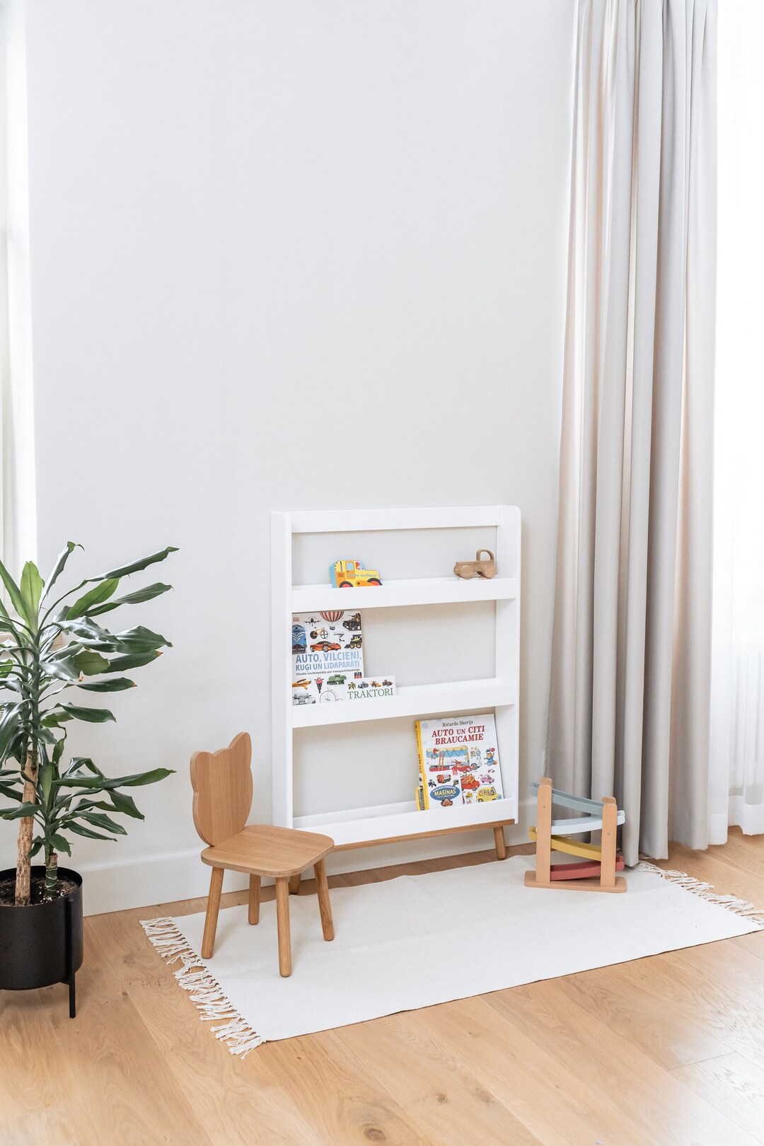 Wall Bookcase for Kids Room, Front Facing Selve Serve Wooden Montessori ...
