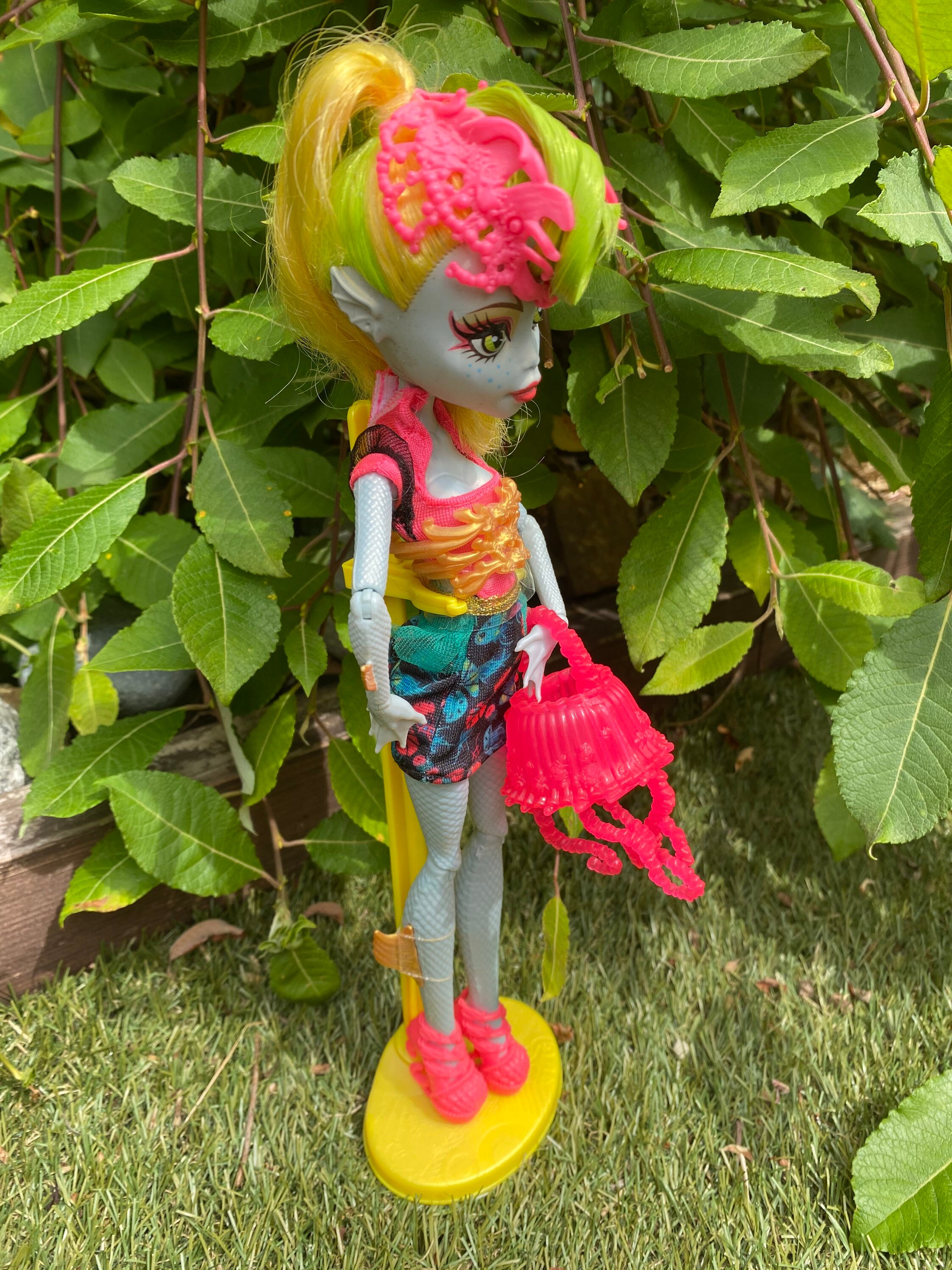 Freaky Fusion Draculaura And Rebecca