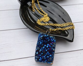 Blue Crystal Druzy Agate Necklace Made to Order - Etsy