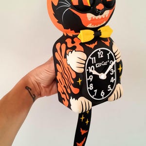 Spooky Cat Vintage Halloween Kit-cat Klock© Custom Clock - Original Art ...