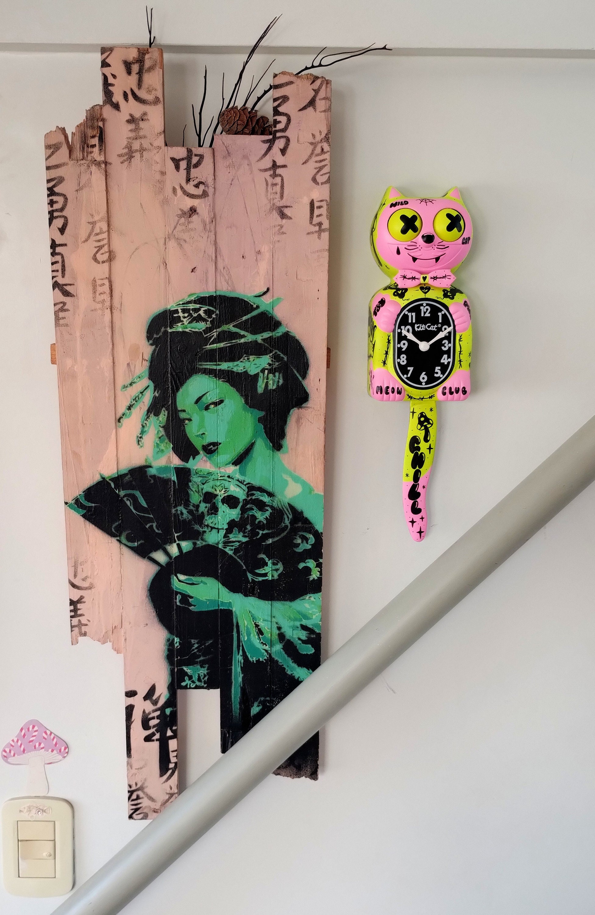 Neon Pop Kit-cat Klock© Custom Clock - Fluorescent Colors Hype Tattoos ...