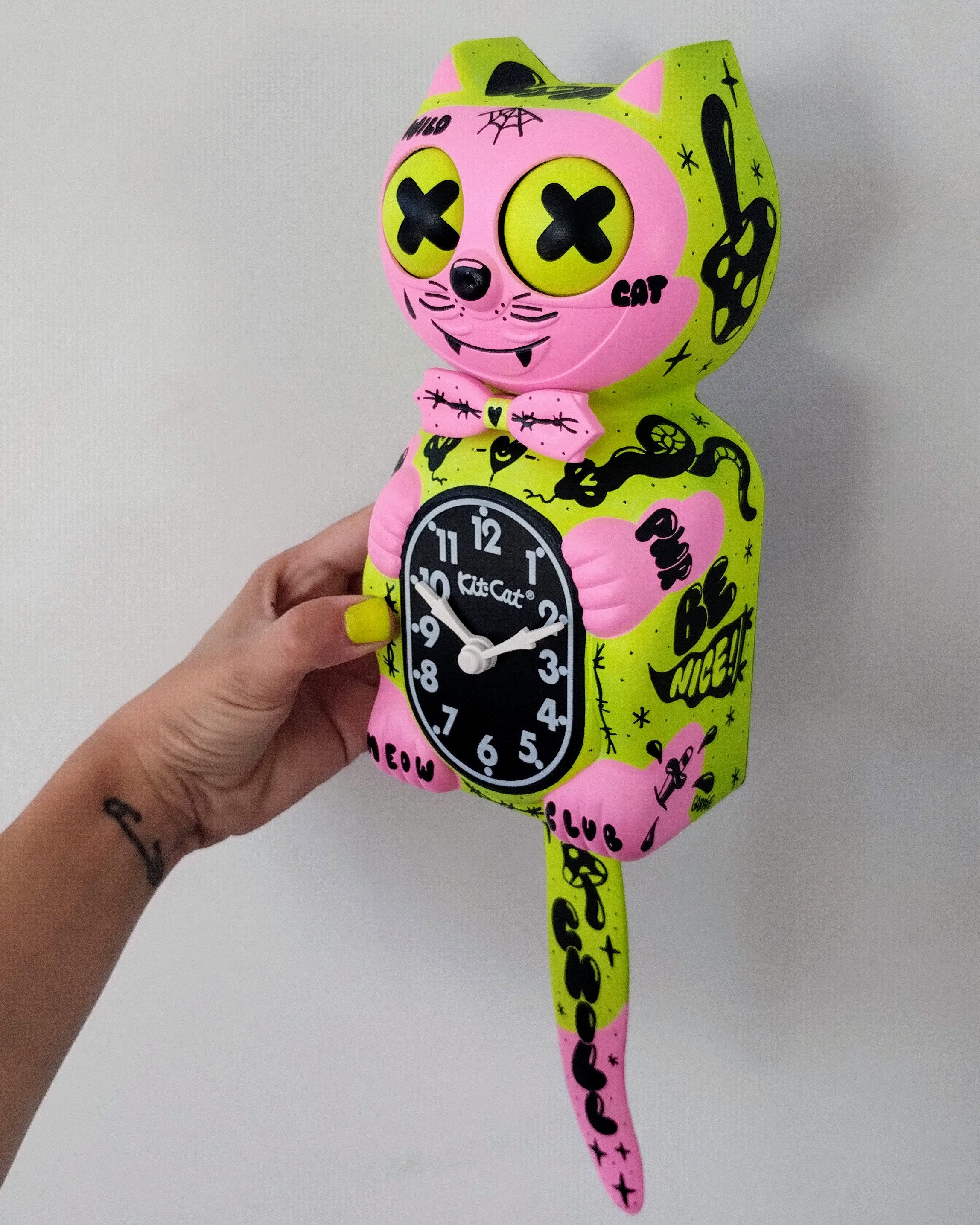 Neon Pop Kit-cat Klock© Custom Clock - Fluorescent Colors Hype Tattoos ...