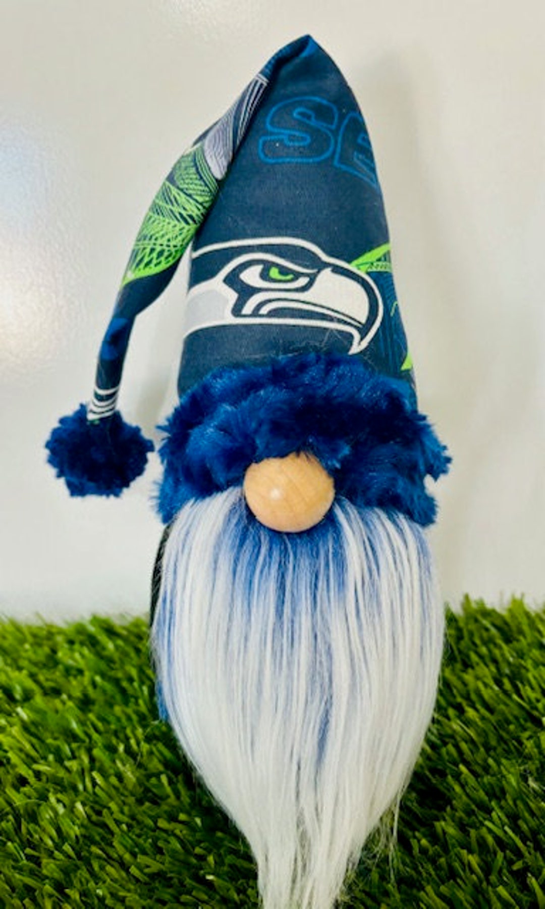 SEATTLE SEAHAWKS Lucky Gnome NFL - Etsy