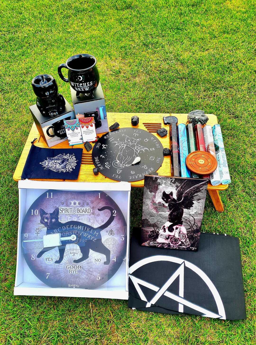 Cat Familiar Altar, Cat Lover Altar, Cat Witch Altar Set, Alchemy Clock ...
