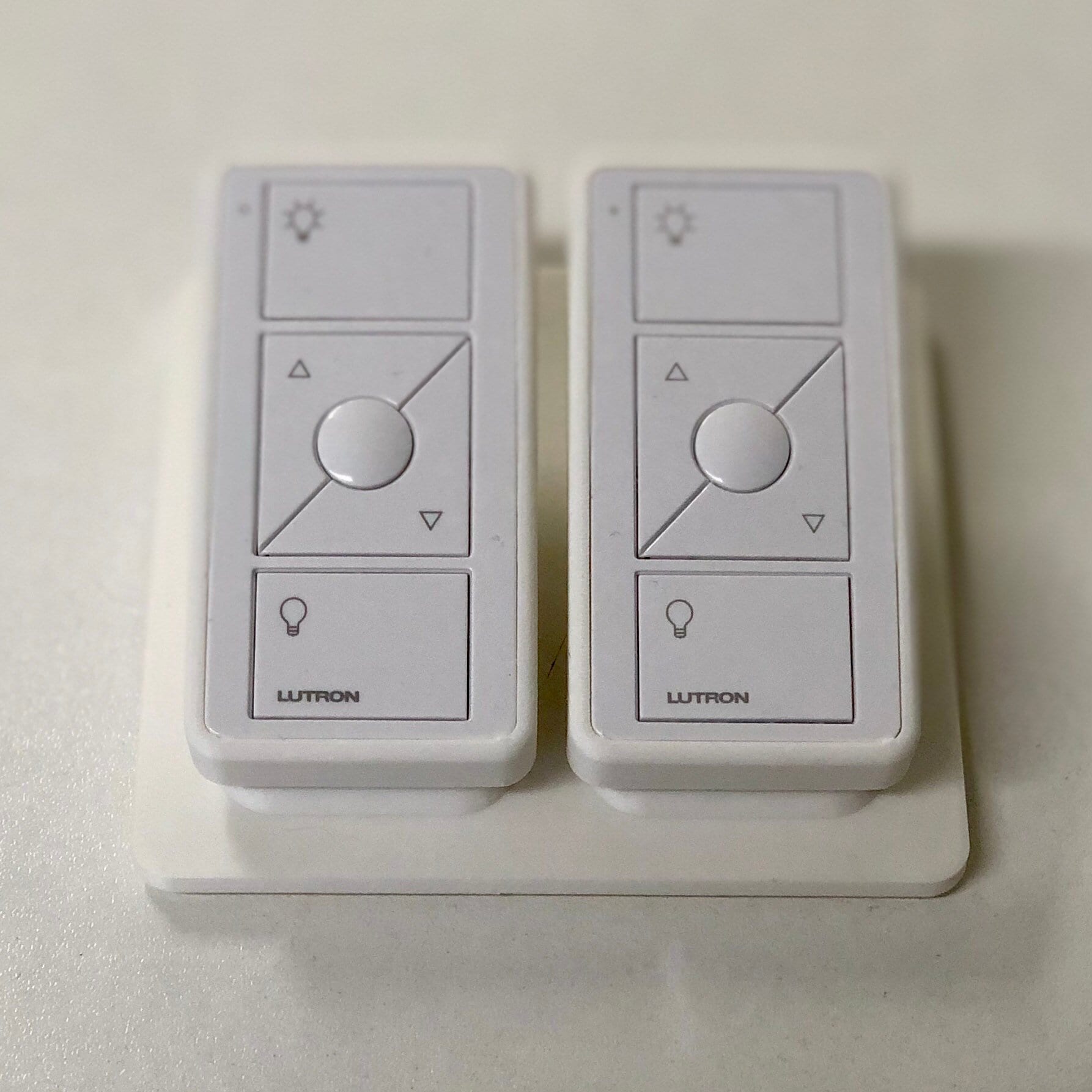 Lutron Caseta Pico Double Remote Control Pedestal/stand/holder - Etsy UK
