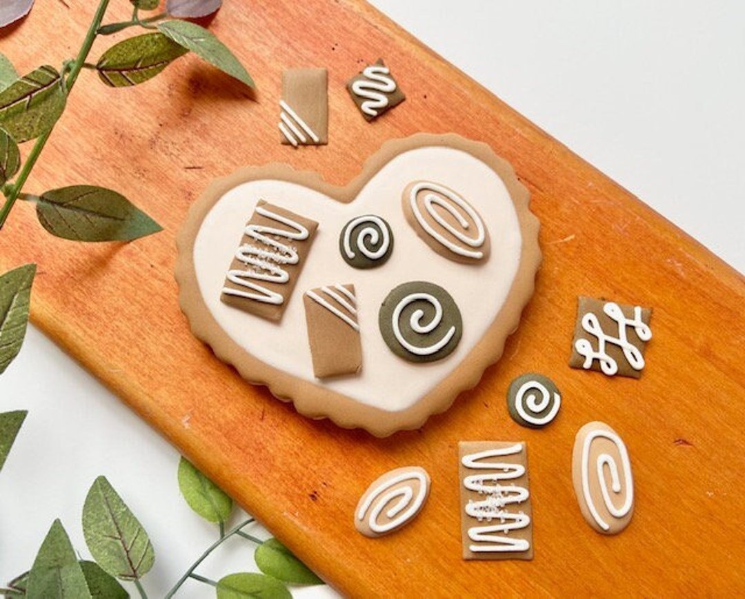 Box-o-chocolates Royal Icing Transfer Sheets (4 Designs, 2 Sizes Each ...
